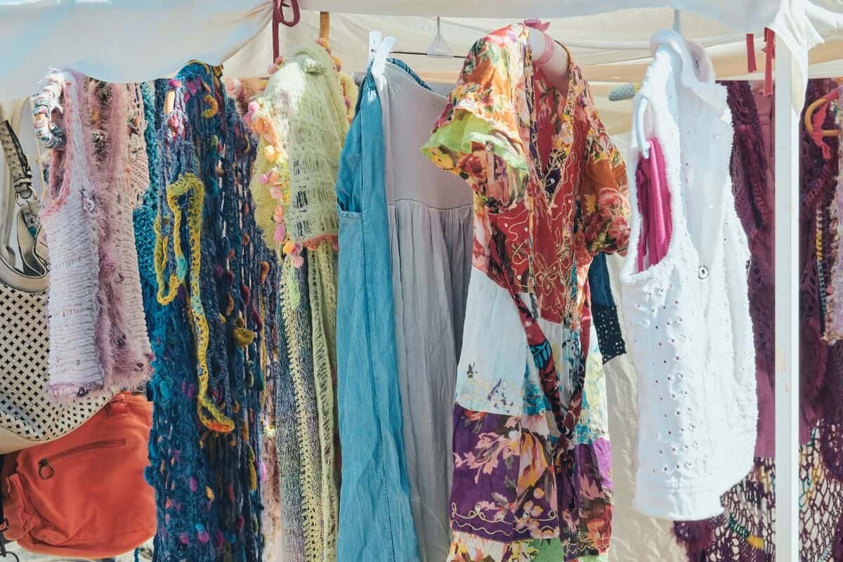 Découvrez les vêtements traditionnels et les tendances de la mode à